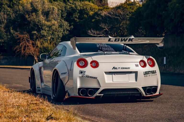 Another Nissan GT-R (R35) – Liberty Walk Custom Arrived! News | Ichioku ...